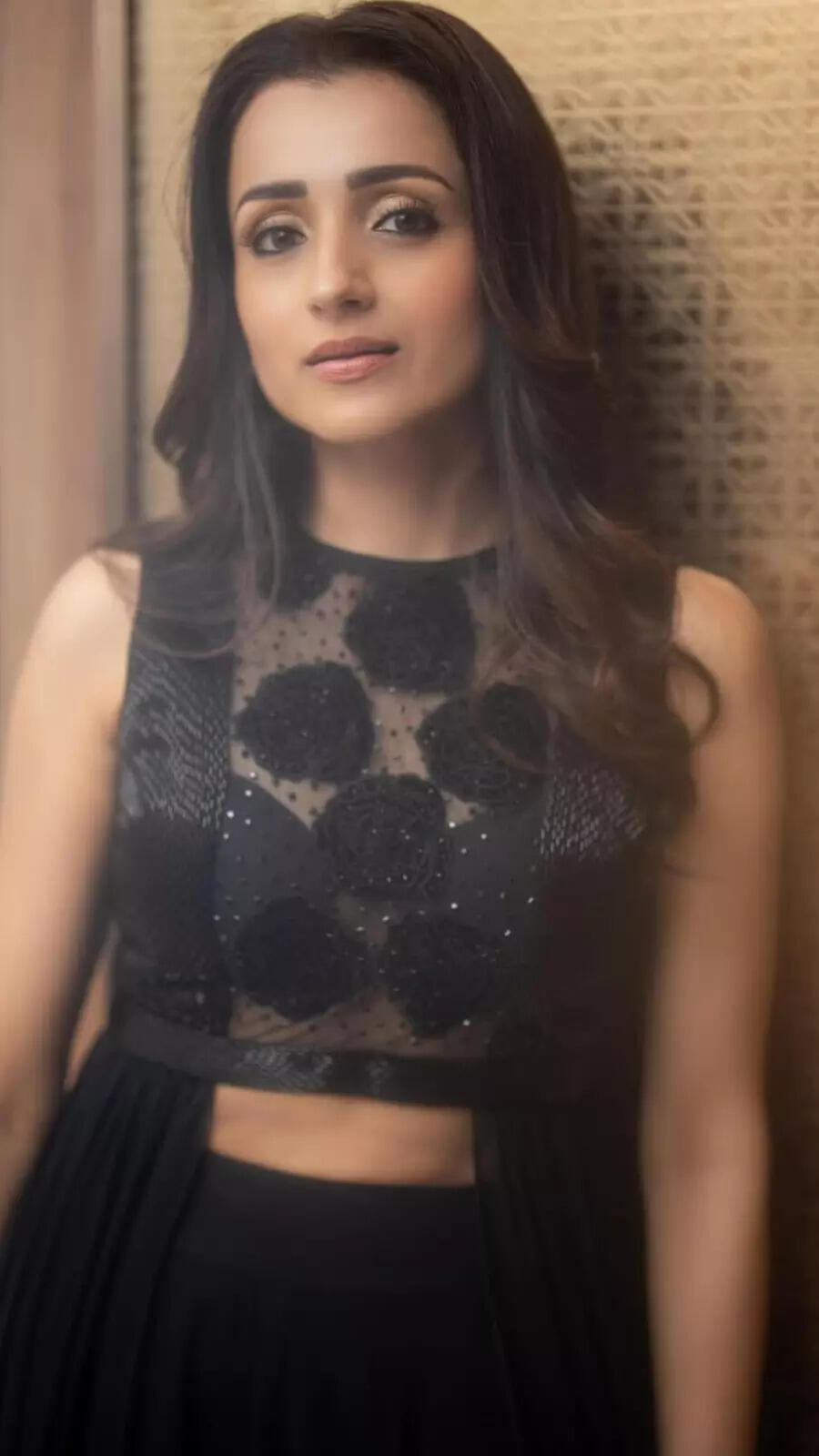 Trisha Krishnan’s Mesmerizing Take on Elegant Fashion