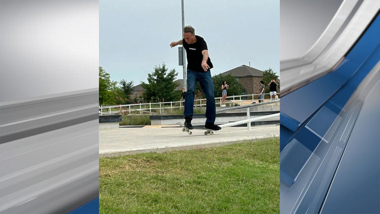 Tony Hawk visits skatepark in Anna