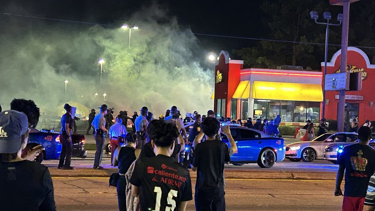 Police release names of people arrested at anti-ICE protest along ...