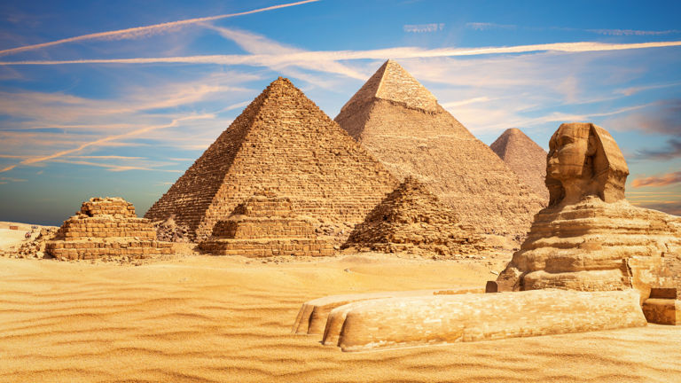 Scientists Claim 'Hidden Underground City' Connects Egypt’s Pyramids ...