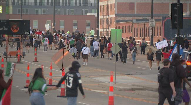 Hundreds in Kansas City hold protest against ICE raids