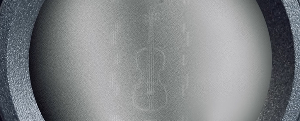 Physicists Actually Made The 'World's Smallest Violin' For a Serious Reason