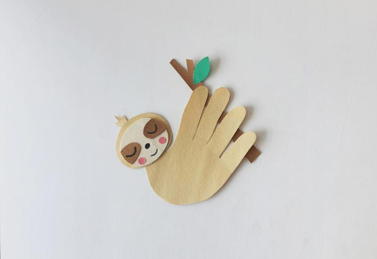 Handprint Sloth Craft
