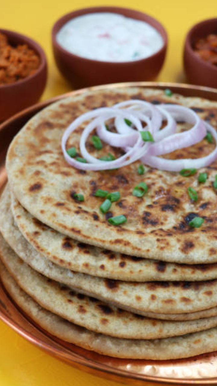 8 healthy fillings to make paratha weight-loss friendly
