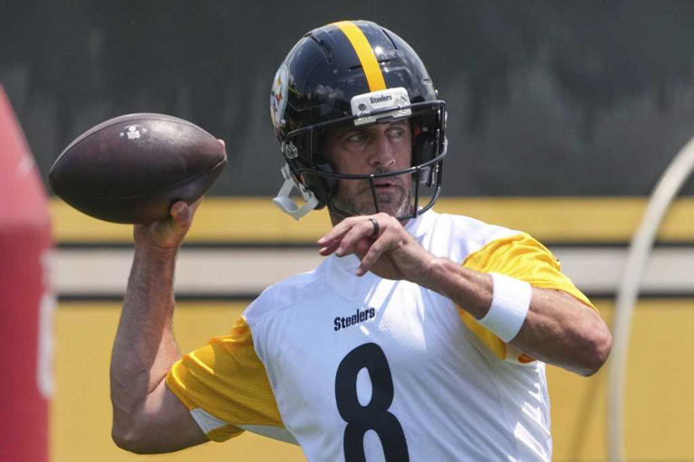 Rodgers reveals secret marriage during Steelers minicamp Tuesday