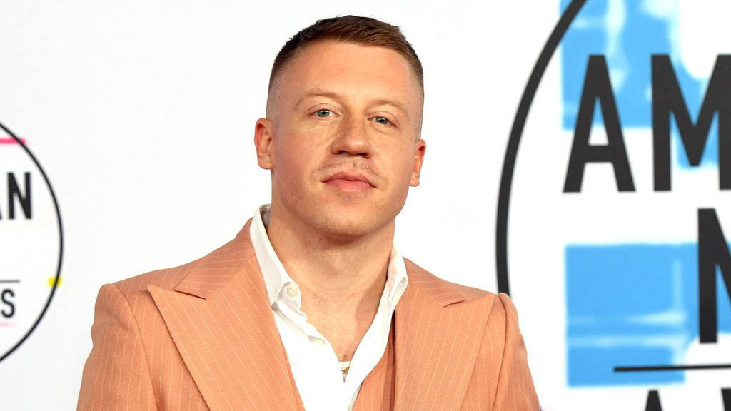 Macklemore's home targeted by burglars while his children slept inside ...