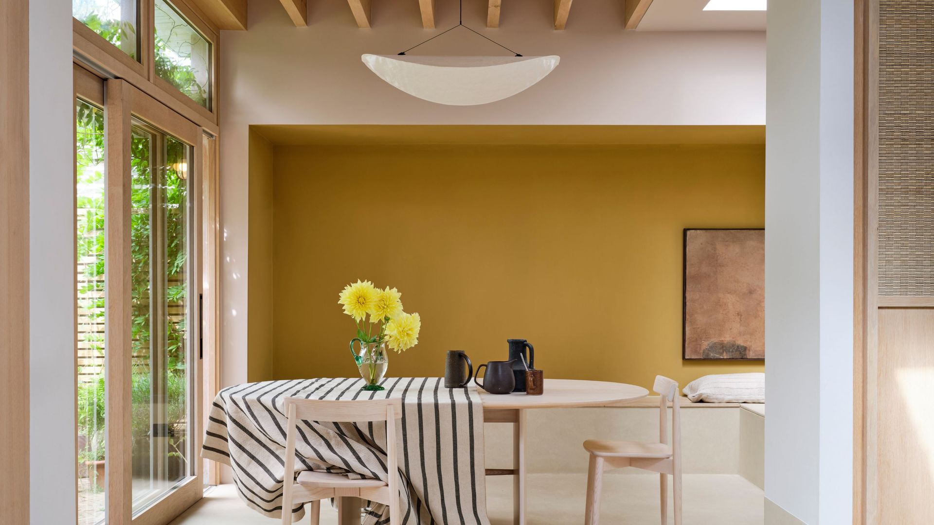 What Are the Best Paint Colors for East-Facing Rooms? Choose These to ...