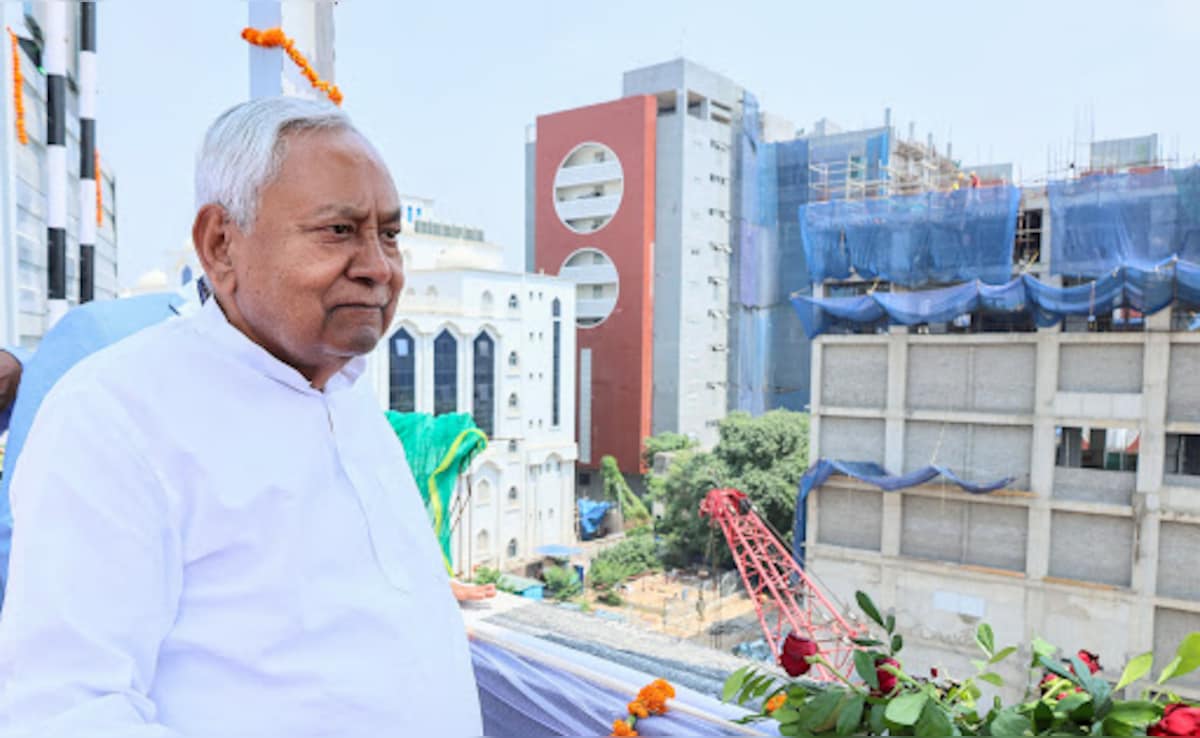 Nitish Kumar Inaugurates Bihar's First Double-Decker Flyover In Patna