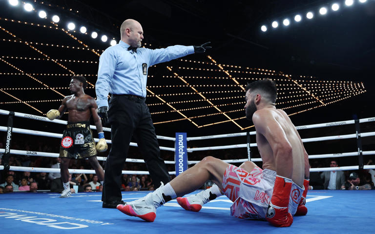 Hitchins vs Kambosos: Fight time, undercard, latest odds, prediction ...