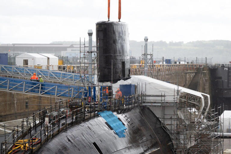 Incredible scenes as British nuclear sub is dismantled for the first time