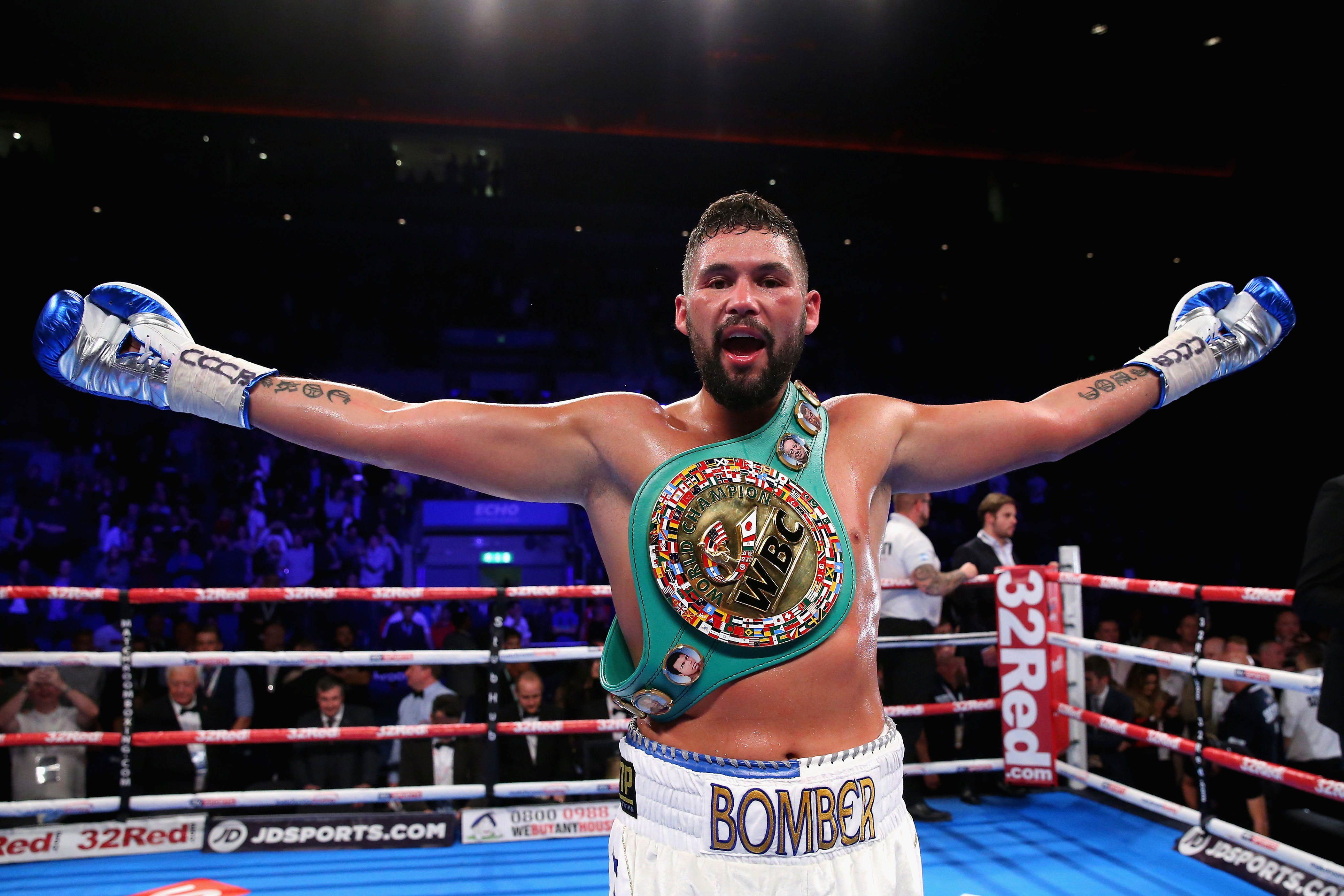 World Champion boxer Tony Bellew praises this Lancashire university ...