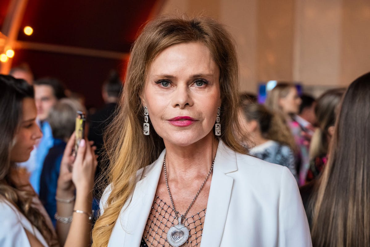 Irina Beller setzt auf Ablenkung im Luxushotel