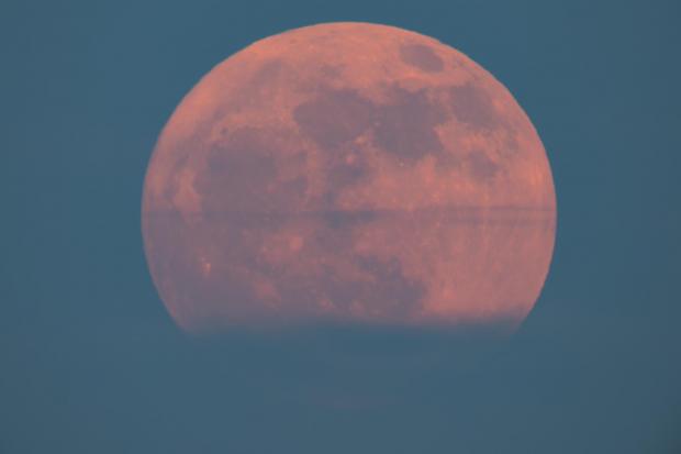 Rare full moon 'stuns' in UK skies - last chance to see Strawberry Moon ...