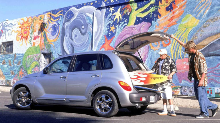 The 10 Greatest Cars From Chrysler's 100 Year History