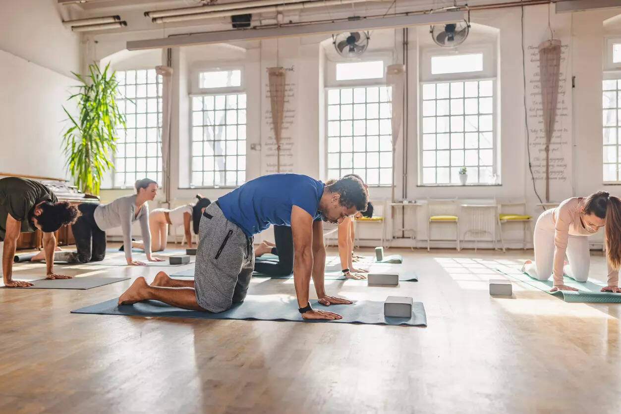 6 yoga poses that calm the mind and ease anxiety