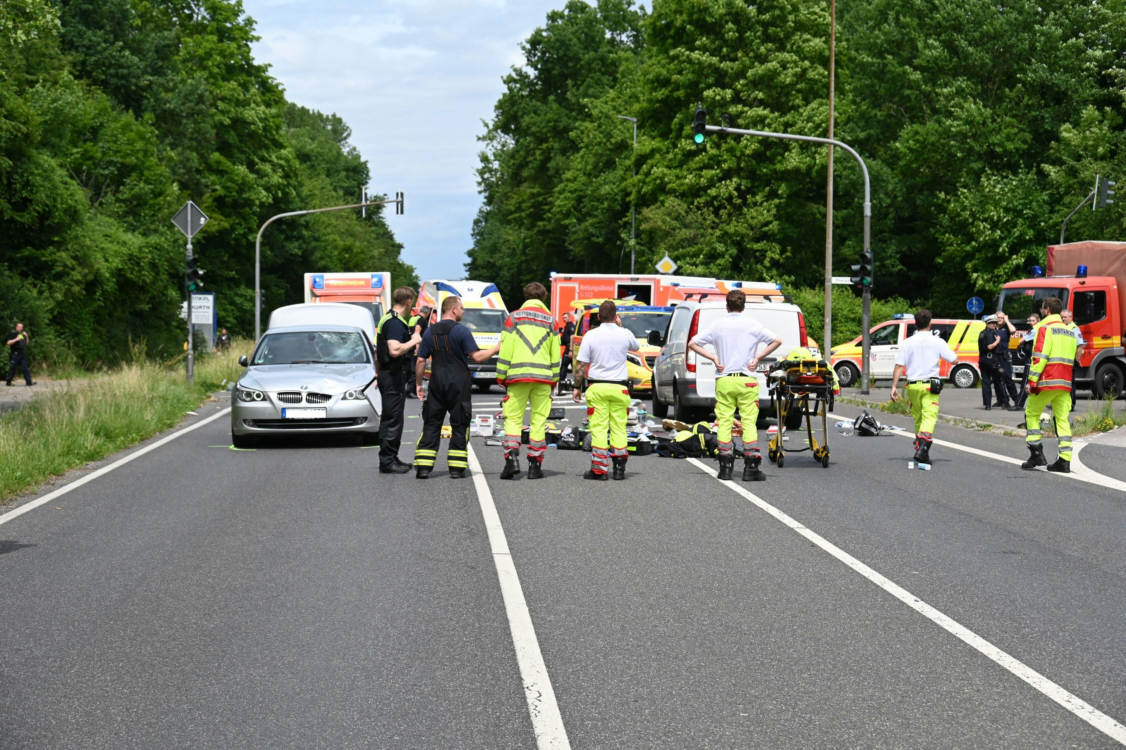Tödlicher Unfall in Hürth: Wie die Eltern von Avin und Luis auf den ...