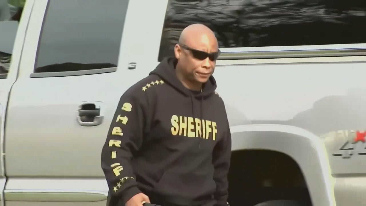 Ex-sheriff Victor Hill plans to run against Rep. Nikema Williams in ...