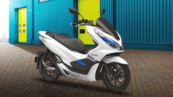 Era baru dimulai! AHM resmi luncurkan Honda PCX Electric, solusi skutik ...