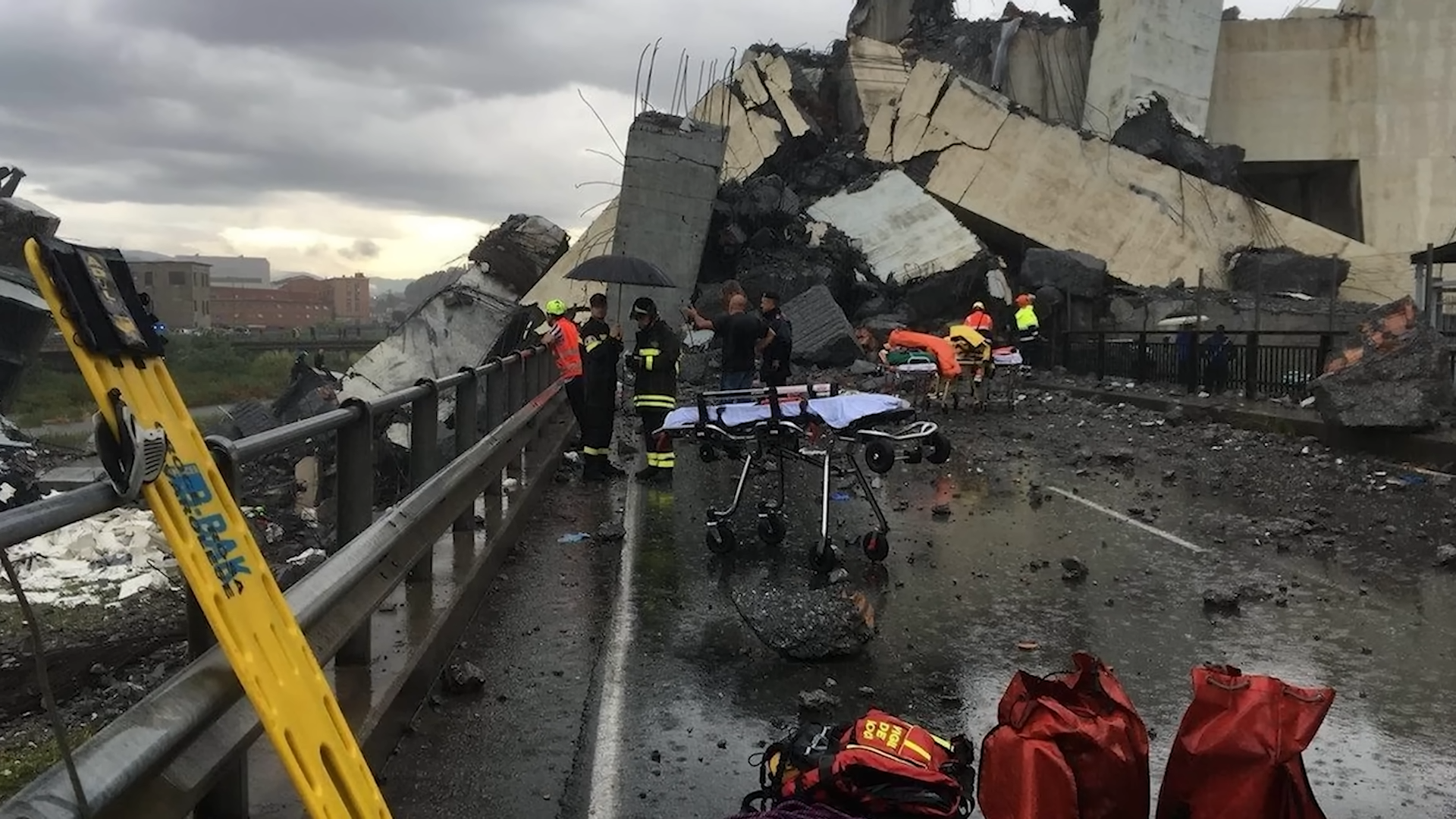 43 Lives Lost in Seconds - The Genoa Bridge Collapse