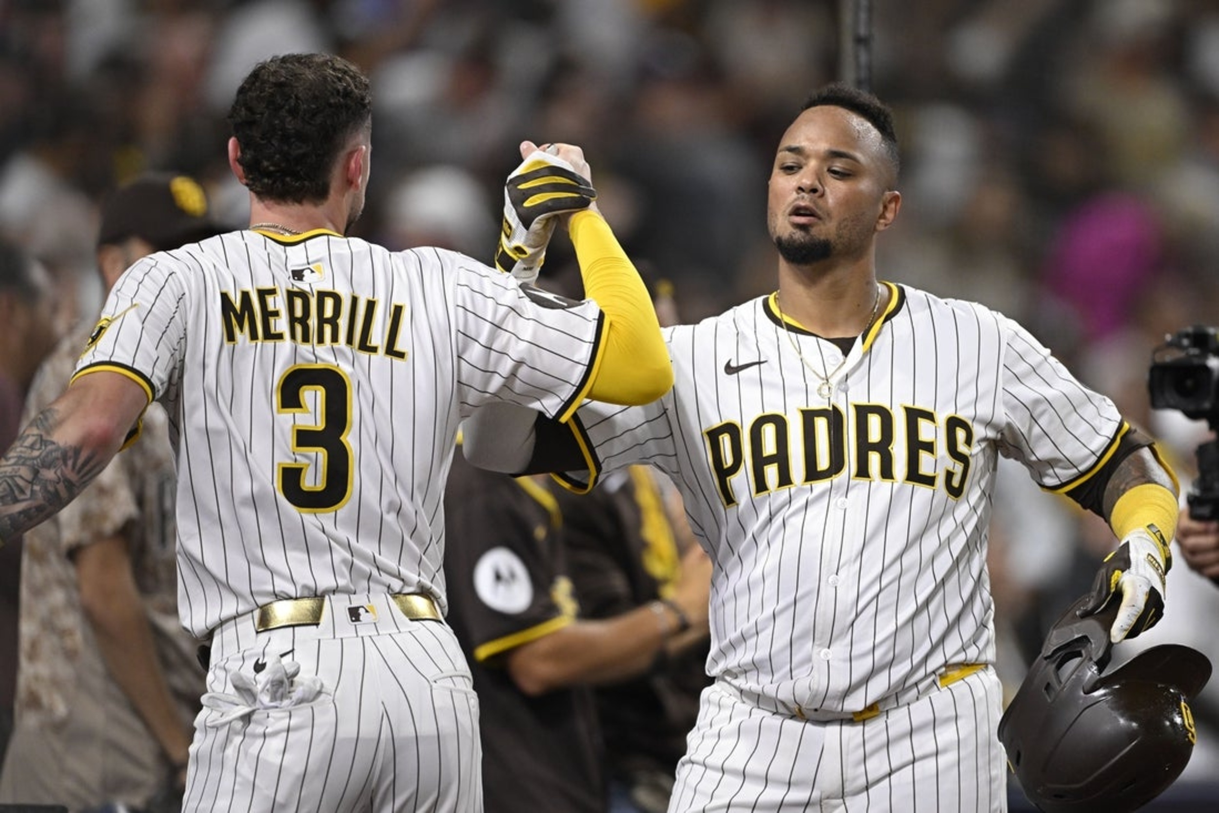 Padres, Dodgers vie to win first series of season between rivals
