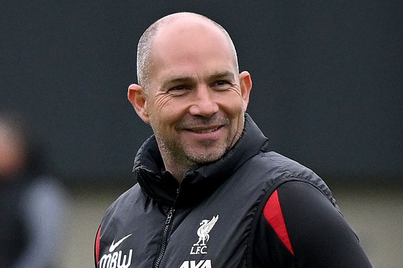 Former Liverpool coach takes League One role and reunites with assistant
