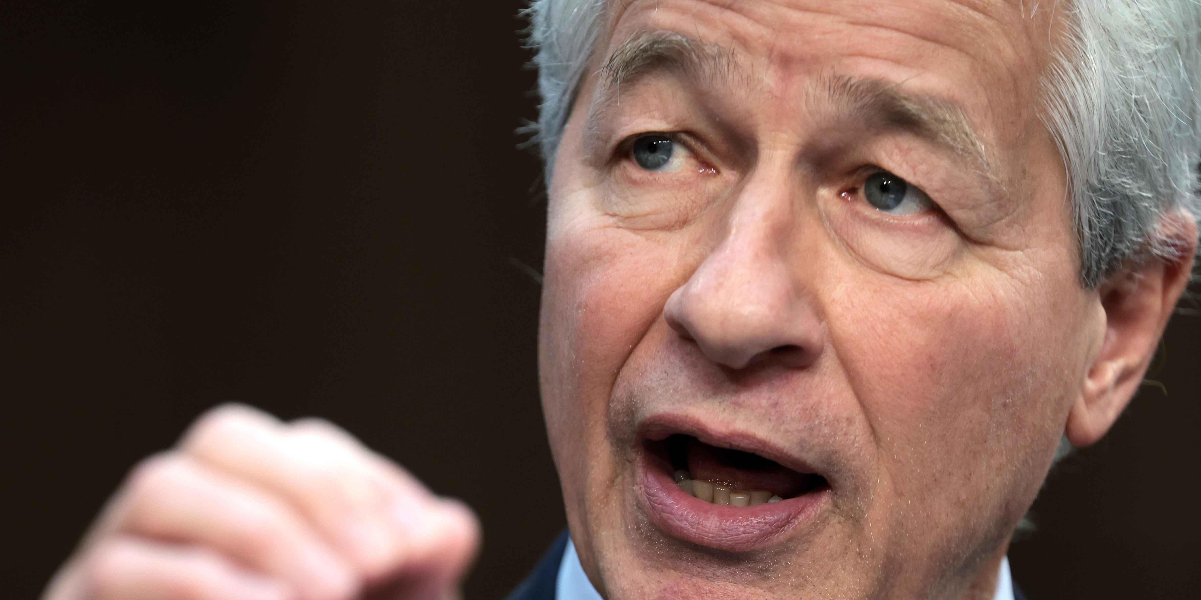 Jamie Dimon calls out bland letters from CEOs — and reveals the 2 he ...
