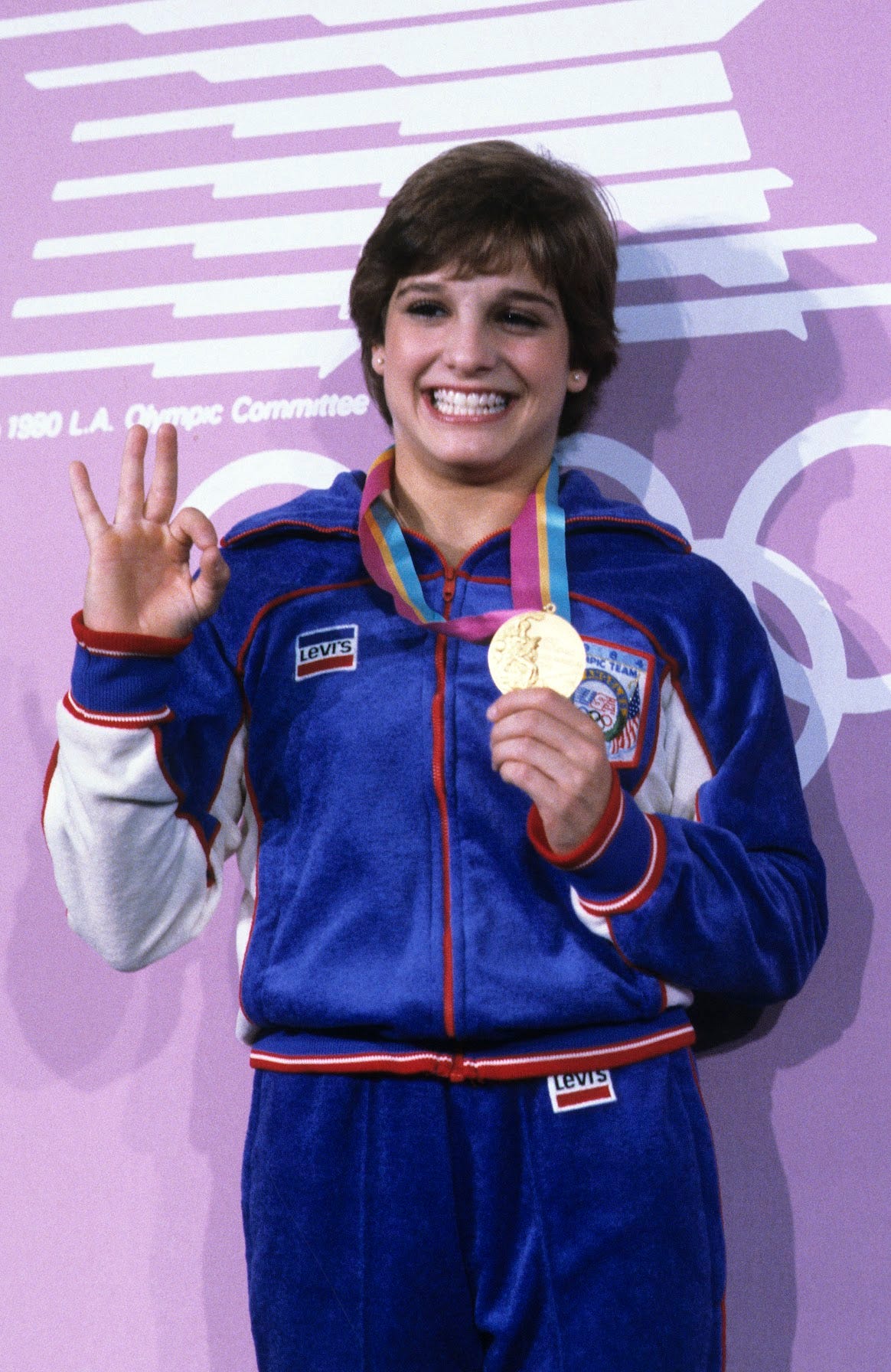Olympic gymnastics icon Mary Lou Retton pleads no contest, fined $100 ...
