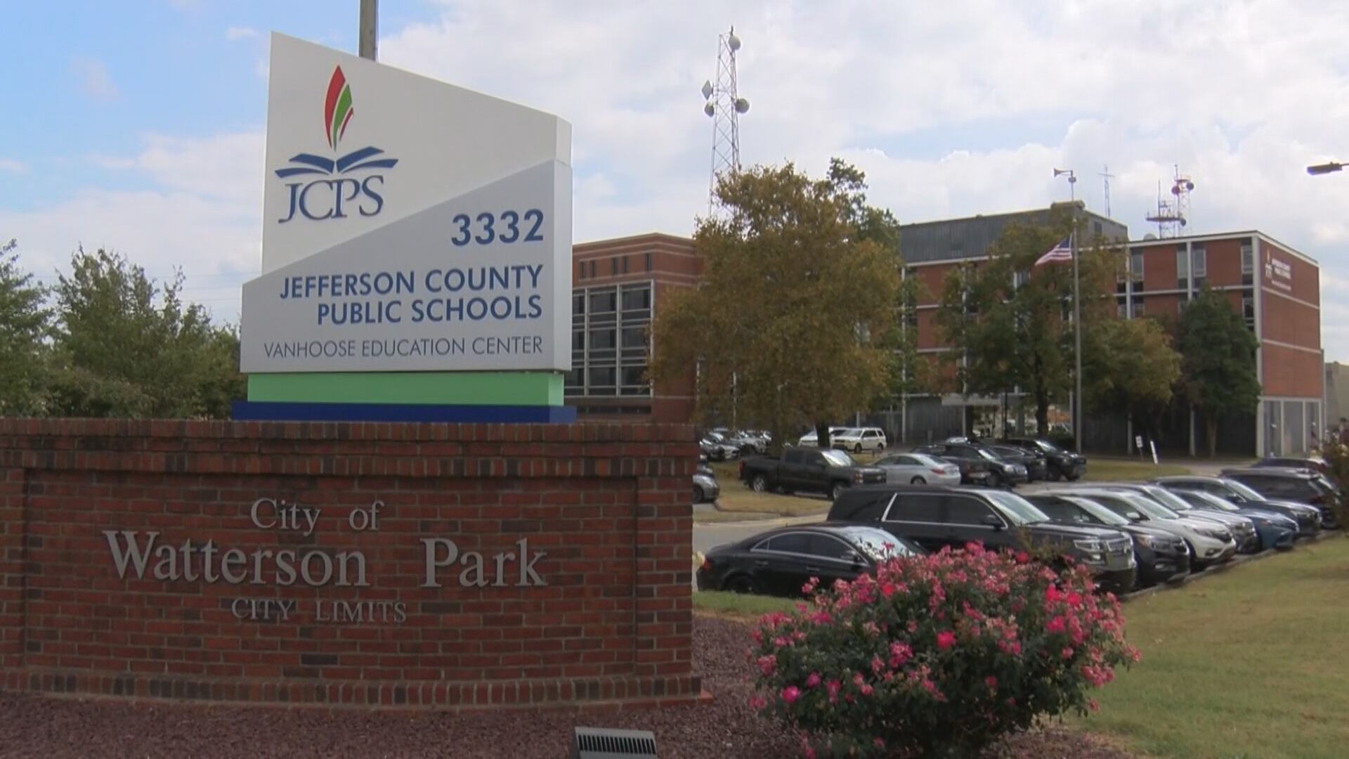 JCPS considering changing start times for 2026-27 school year