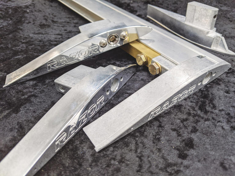 Assembling a Gyro Technic VX-2