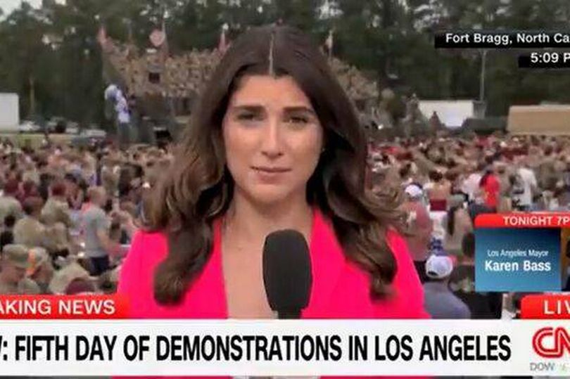 CNN interrupts broadcast to deliver 'huge' breaking news update on ...