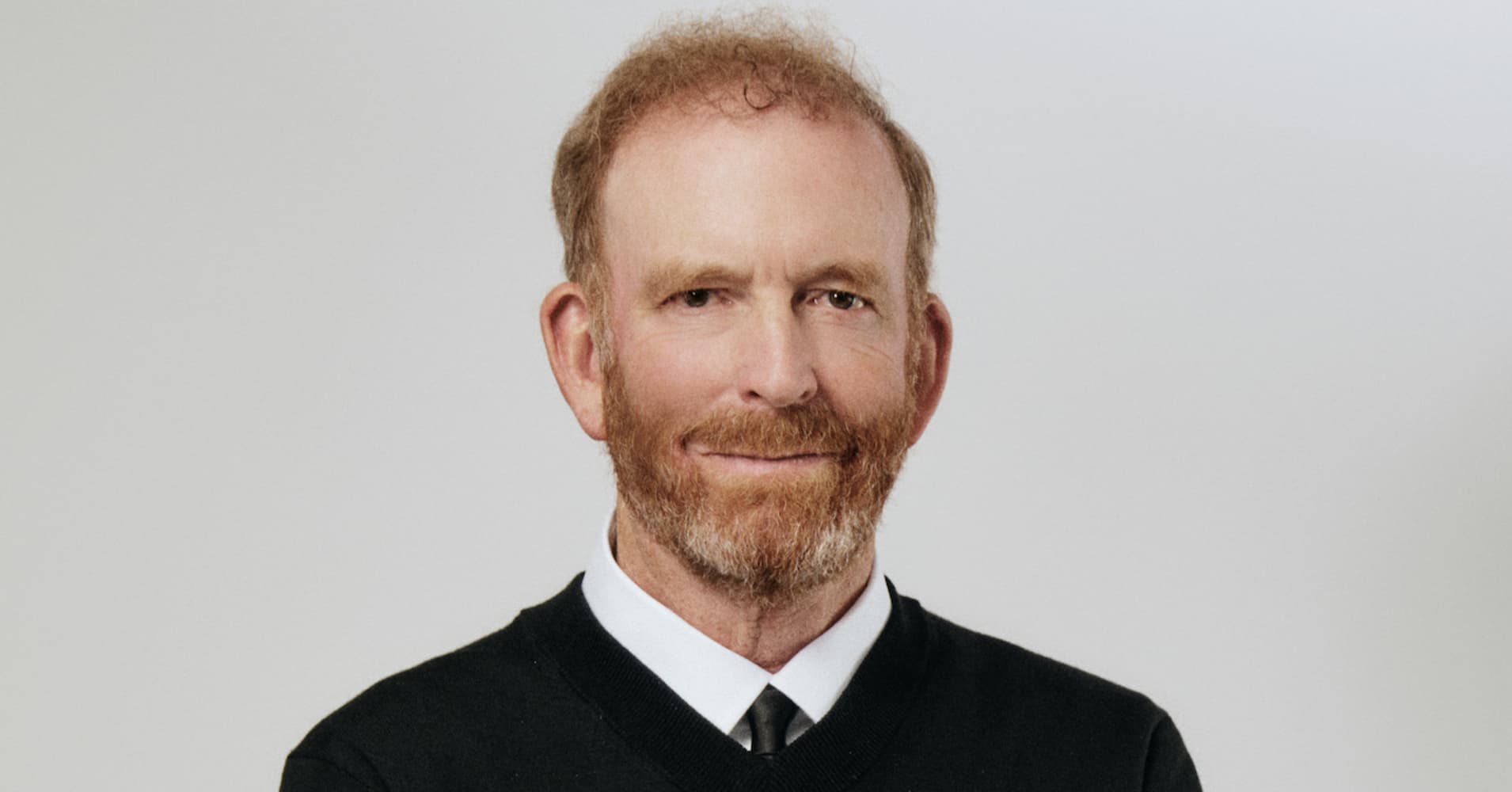 Dave's Hot Chicken CEO shares the No. 1 red flag he sees in employees ...