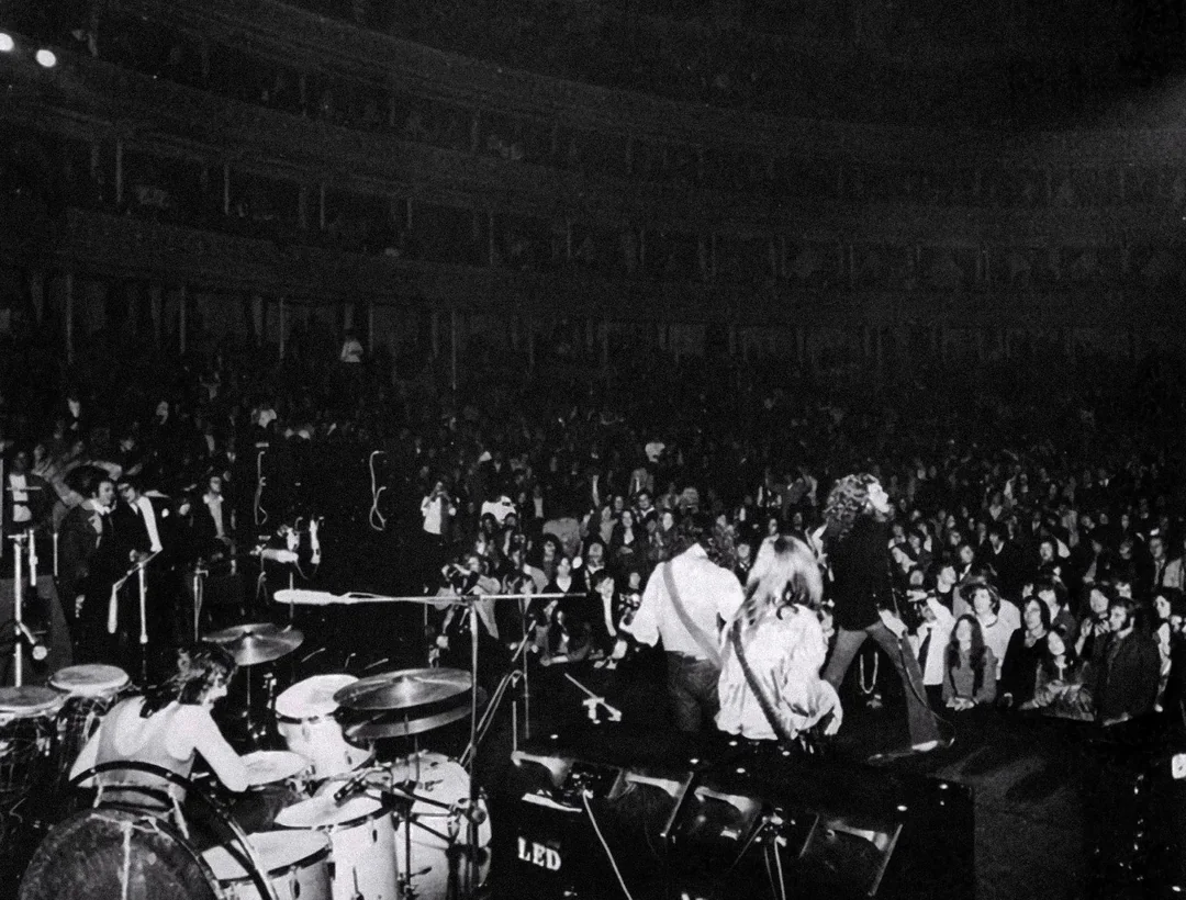 21 Photos of Unforgettable 1970s Concerts