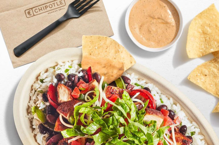 Chipotle launches rare menu change for first time in 5 years after ...