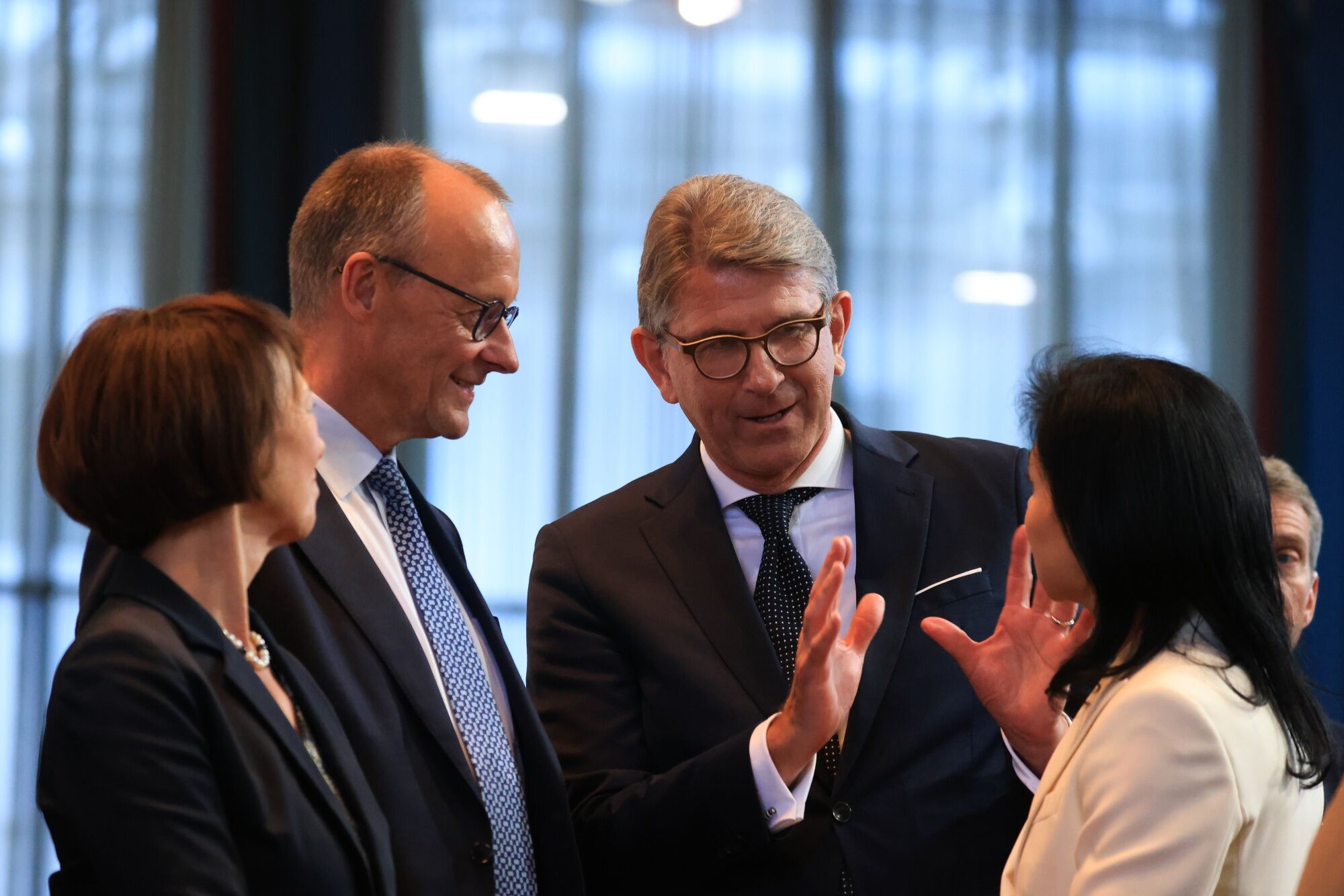 Harvard Spurns Overseas Campus as Antidote to Trump’s Ban on Foreign ...