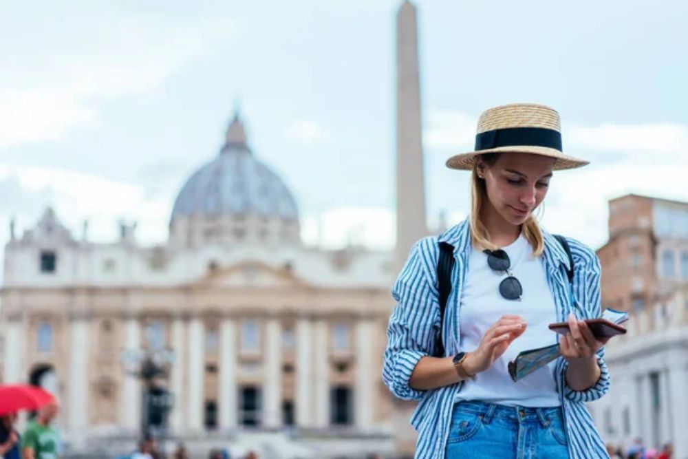 20 Essential Travel Apps Every Modern Traveler Needs