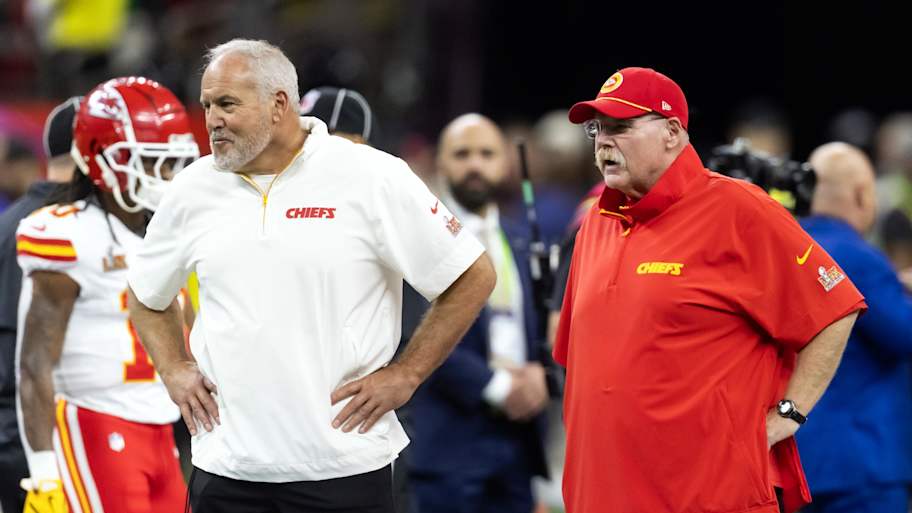 Current Chiefs Coach Decides to Retire in Middle of Offseason Workouts