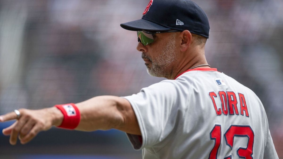 MLB: Alex Cora explains why he's benching Marcelo Mayer and Roman Anthony against the Yankees