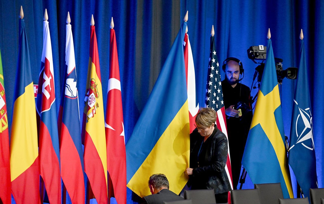 NATO summit draft drops pledge on Ukraine's future membership