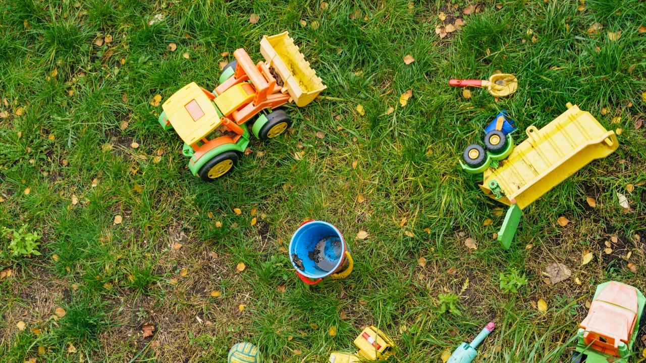 10 Things You Can Fix Today to Clean Up the Look of Your Yard