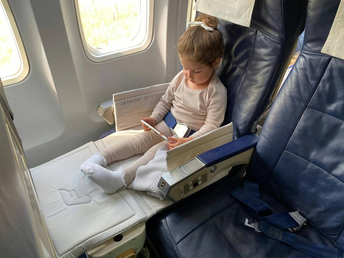 Can your child fly alone? GA parents need to know these airline rules