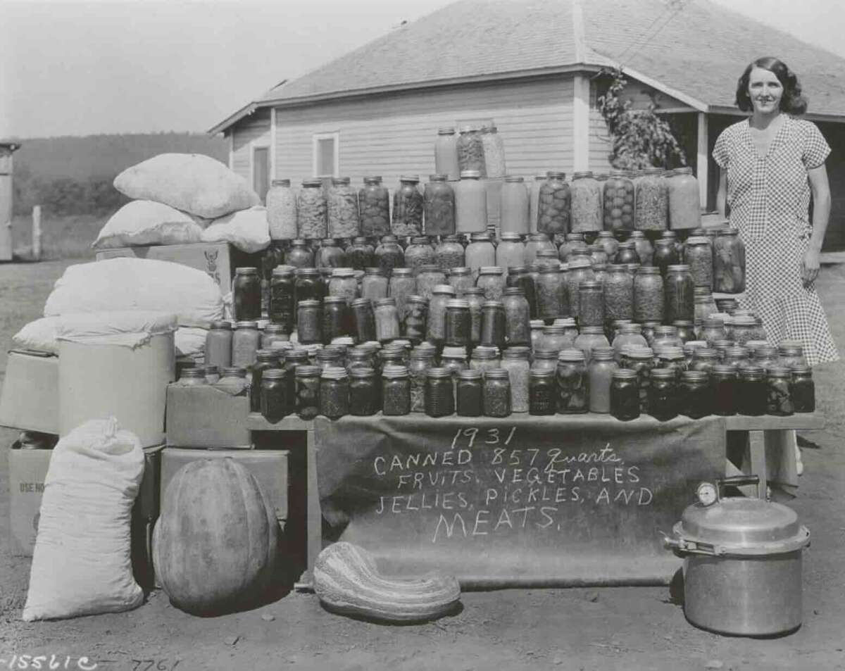 35 Vintage Photos Of The Early 1930s