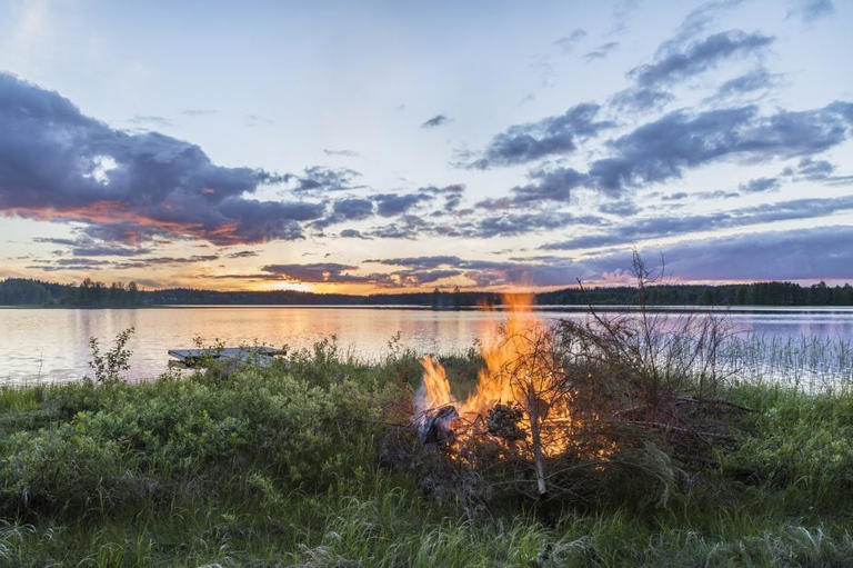 17 fascinating summer solstice traditions around the globe