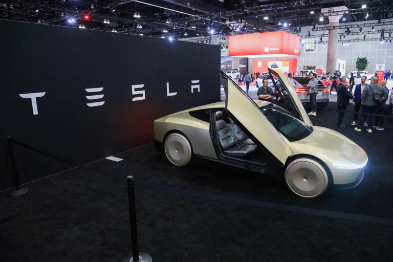 Elon Musk slates launch of Tesla robotaxi service in Austin, Texas for ...