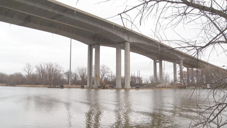 SB lanes on Zilwaukee Bridge reopen early