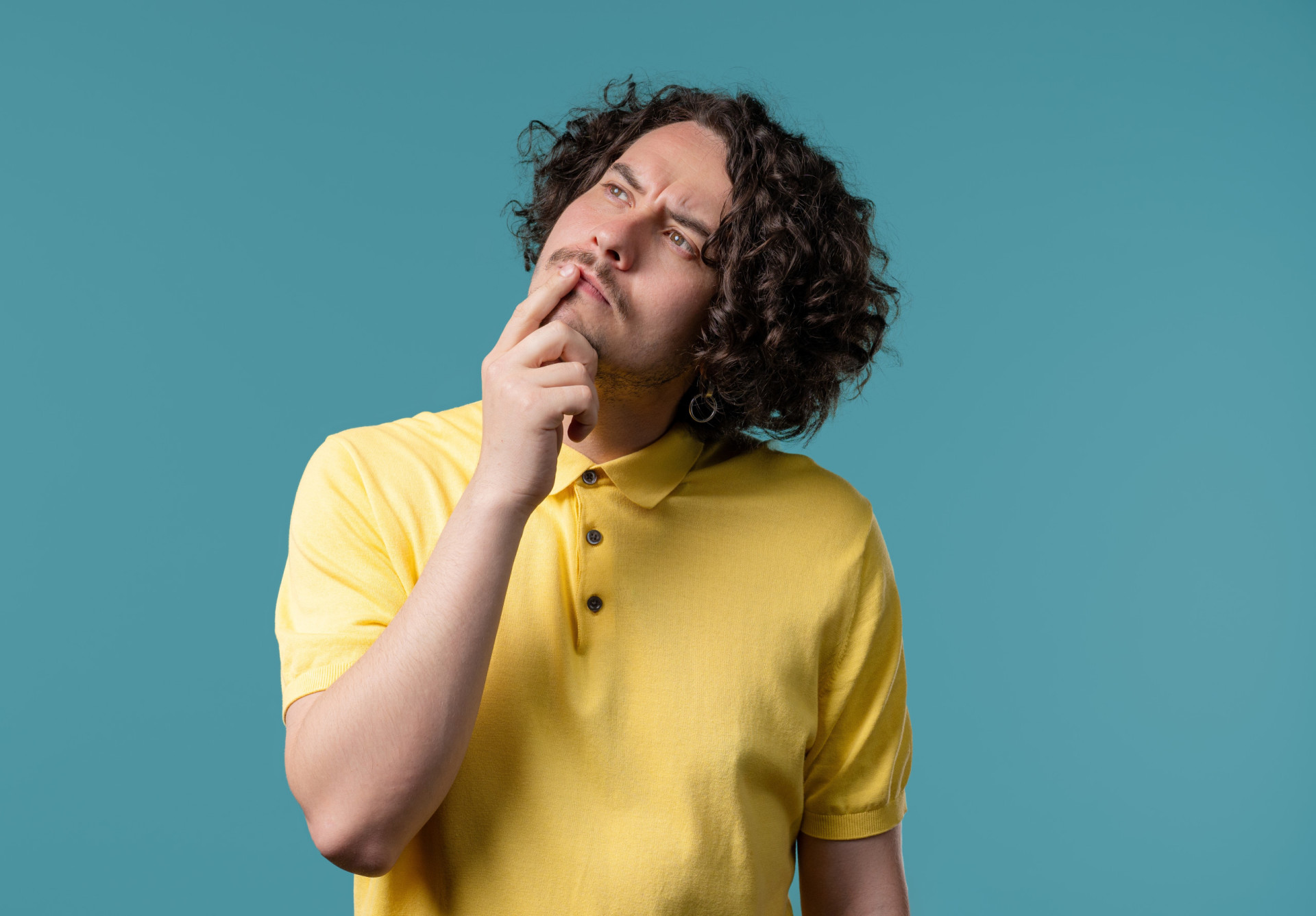 Science explains that weird déjà vu feeling