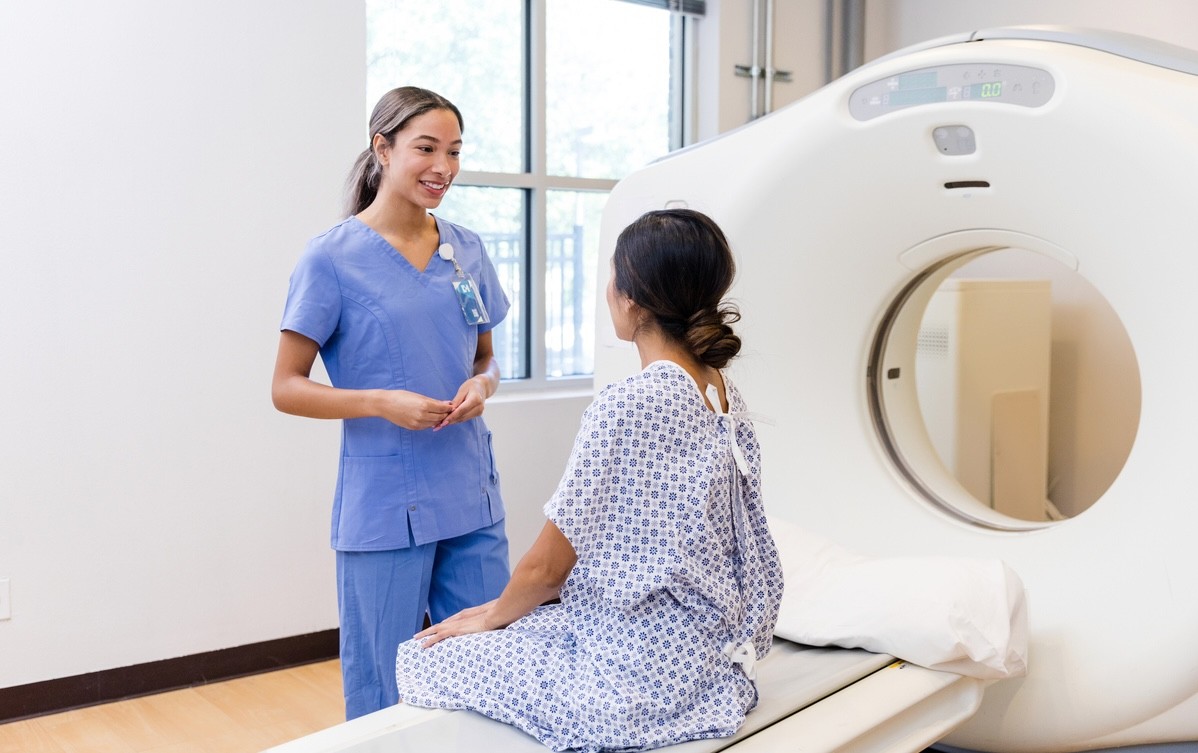 Doctors Back This Non-Invasive Colon Cancer Test Over At-Home Kits