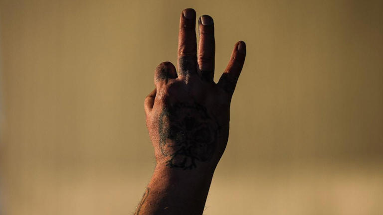 This Mug-Sized Ice Cream Maker Churns Out Perfect Individual Portions