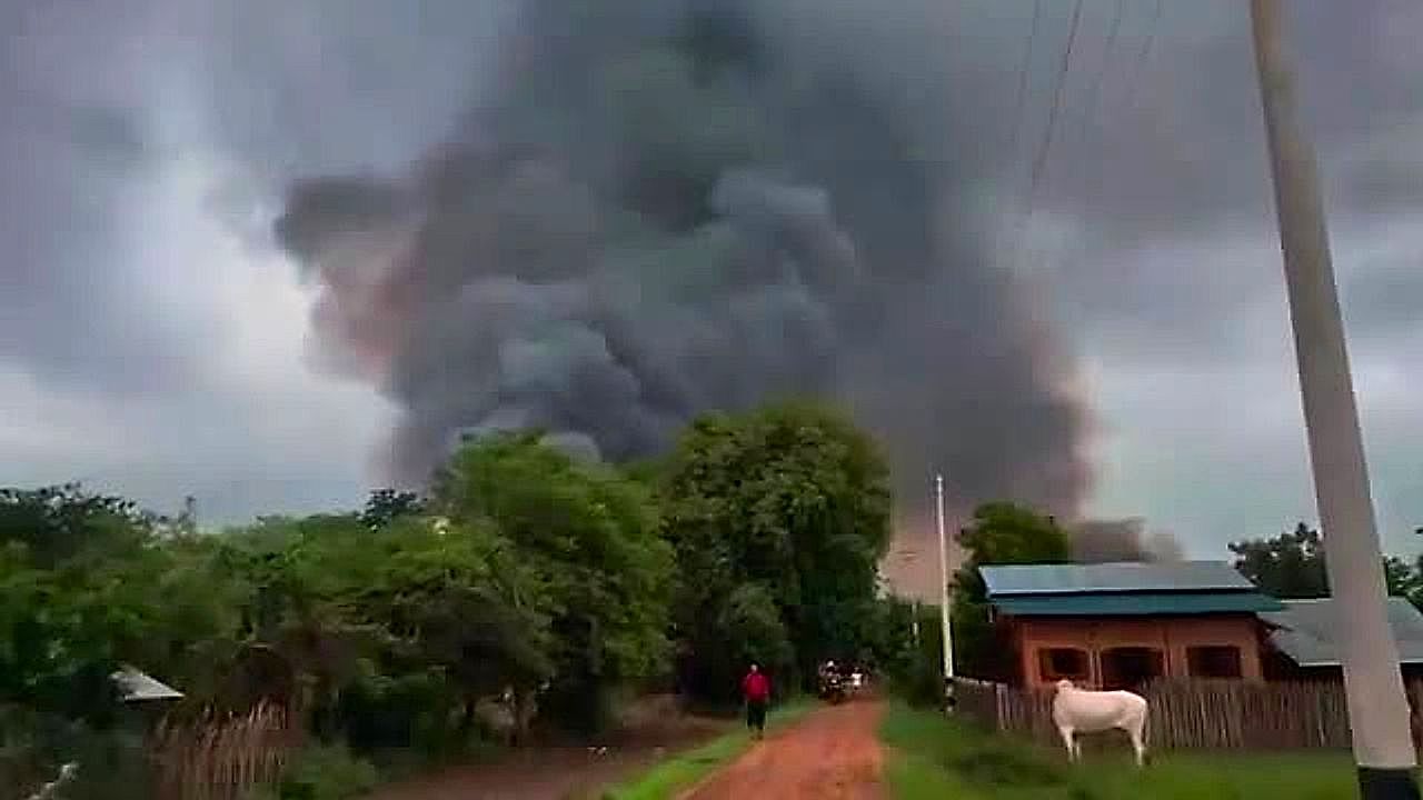Burmese fighter jet shot down, crashes into temple amid Myanmar clashes