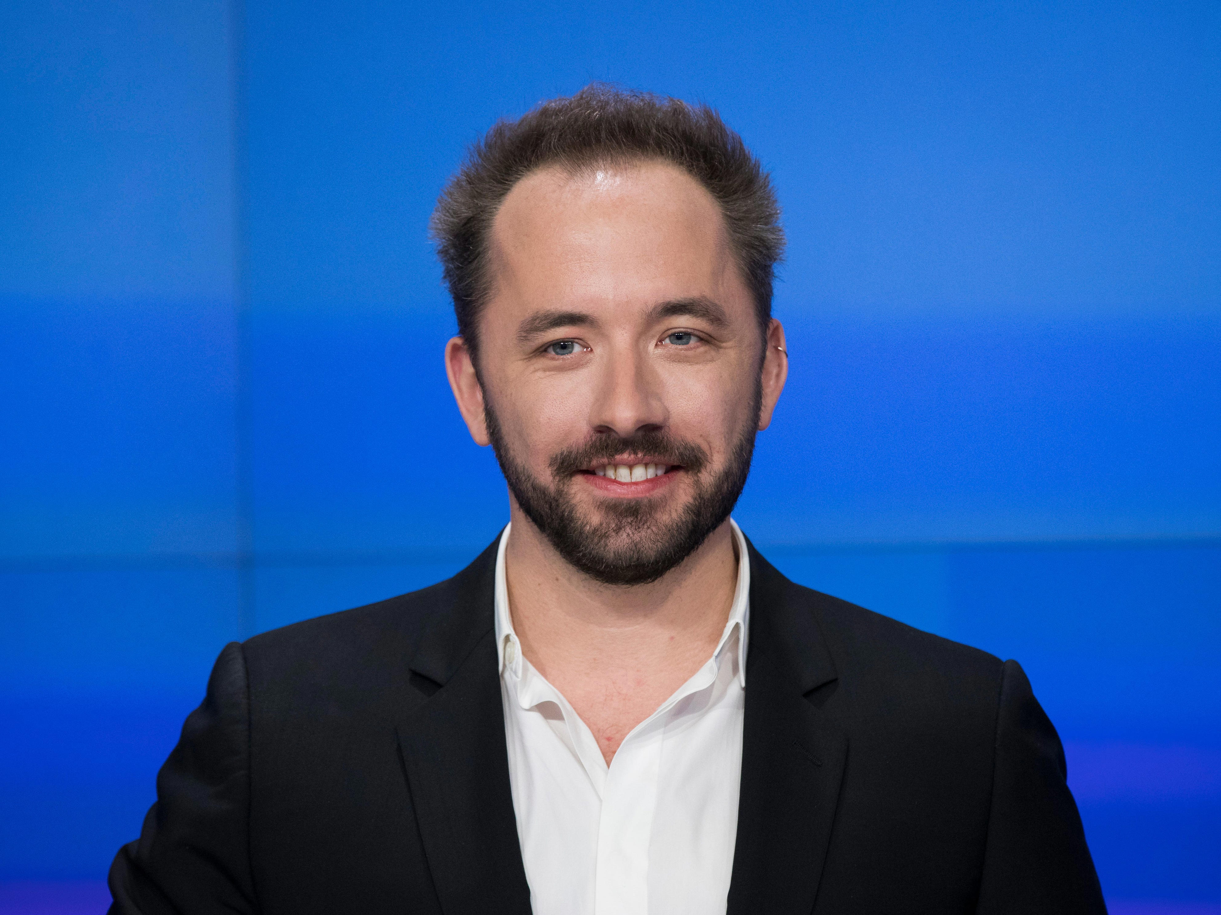 Dropbox CEO Drew Houston's favorite books on business and management ...