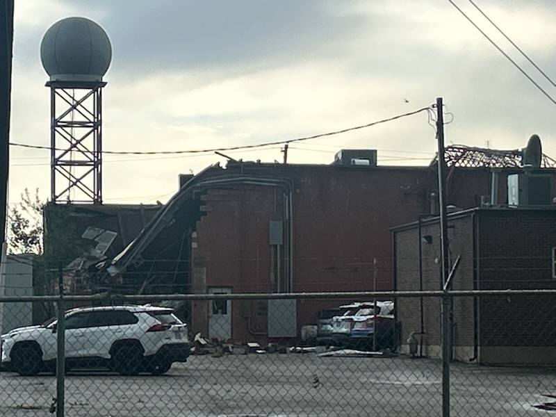 Report: 90mph microburst destroys Abilene TV station, 100mph winds hit ...